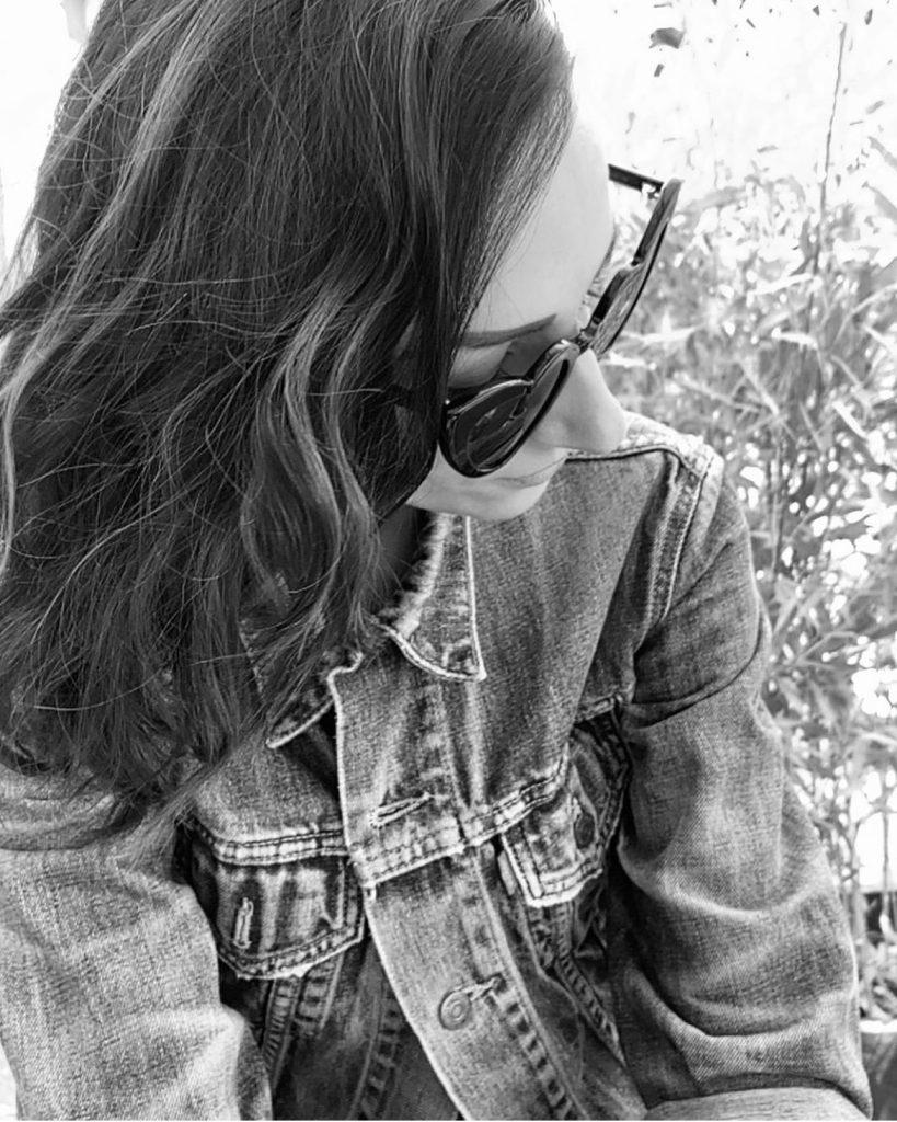 Contact - JENNIFER VIDAL